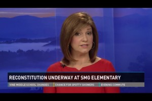 Kaptured Chat :: View topic - Knoxville news anchor Robin Wilhoit